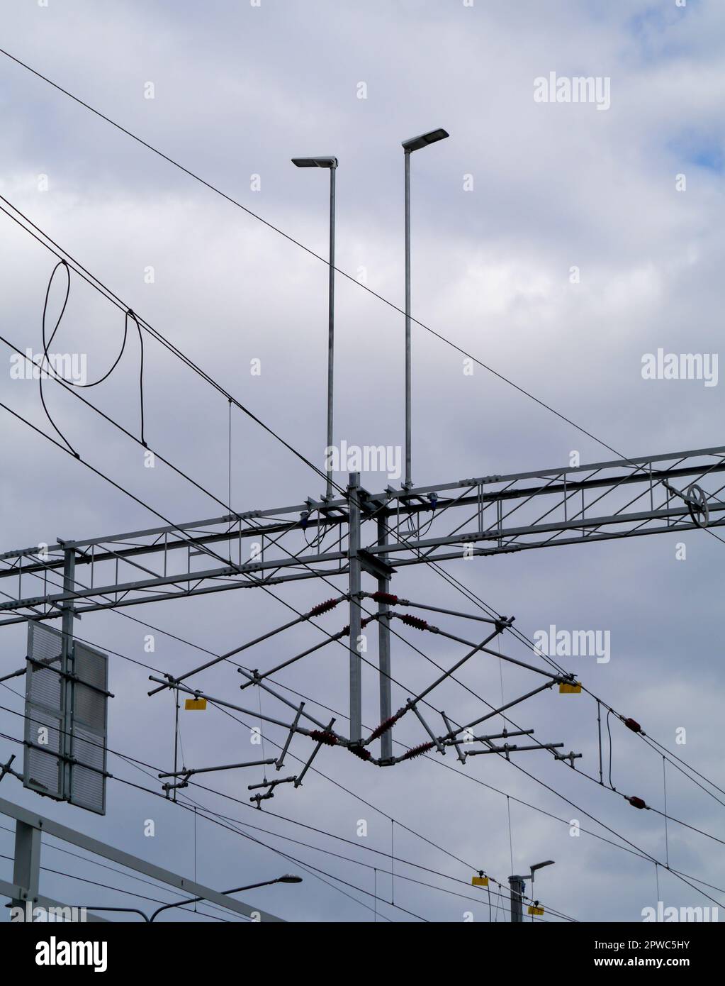 Electricity pylon street light against hi-res stock photography and ...