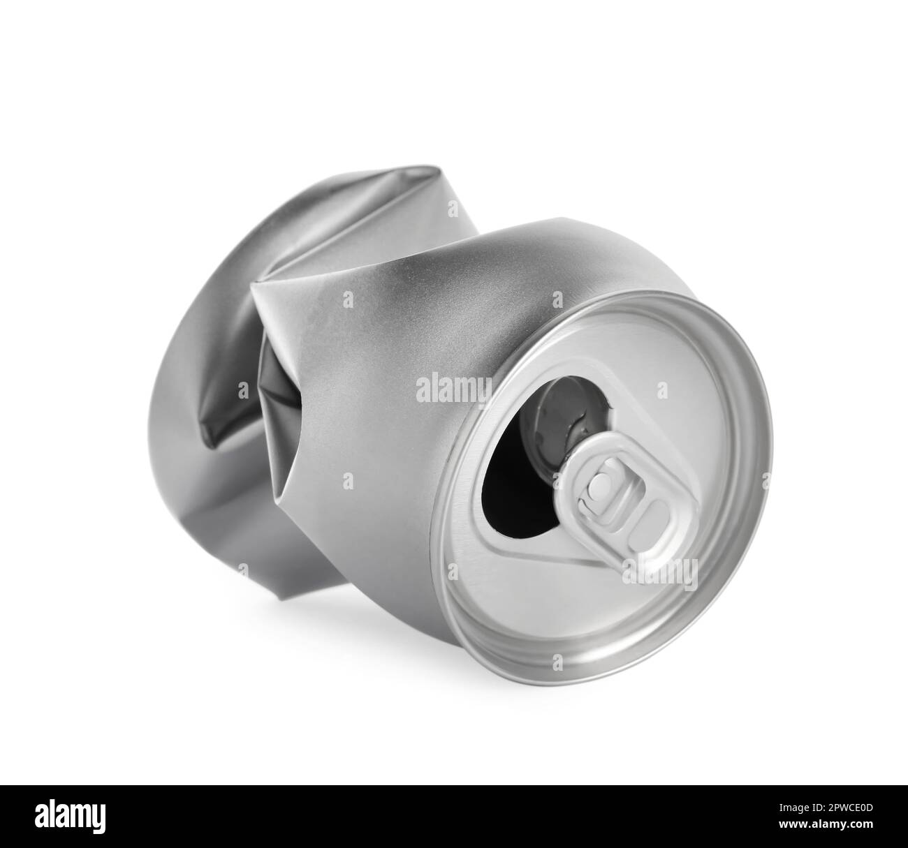 Silver crumpled can with ring isolated on white Stock Photo - Alamy