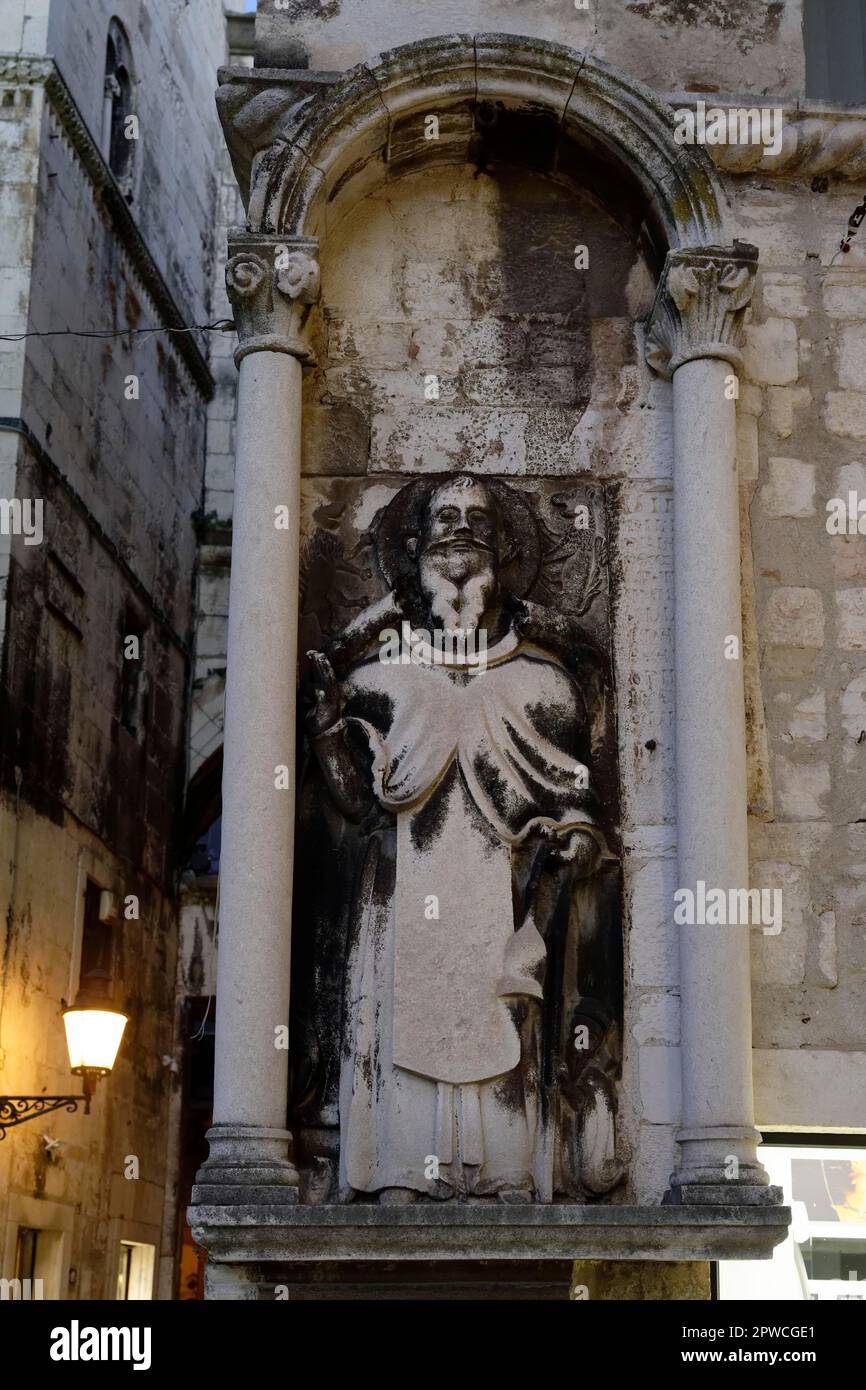 Diocletian's Palace, Iron Gate, St Anthony Statue, Split, Splitsko ...