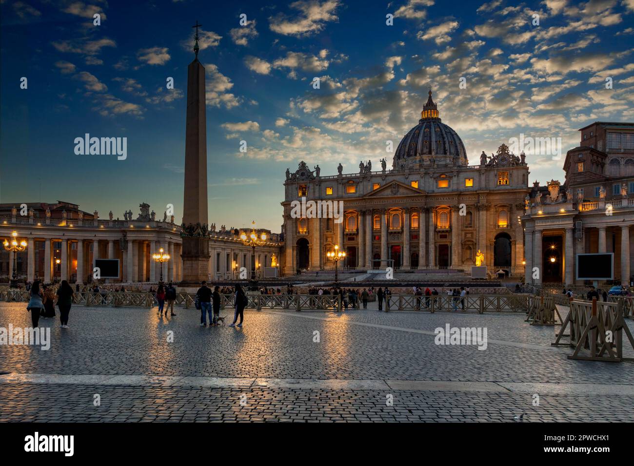 People in front of St. Peter's Basilica in the evening light, Rome, Lazio, Italy Stock Photo - Alamy