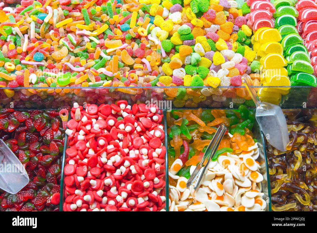 Large selection of sweets at a market in Istanbul Stock Photo - Alamy