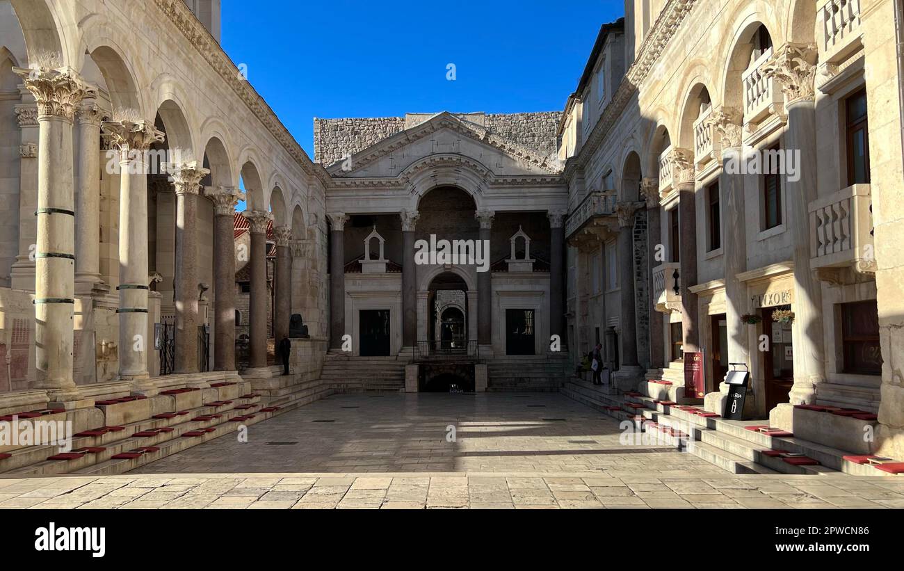 Diocletian's Palace, Peristyle, Roman Catholic Archidiocese of Split ...