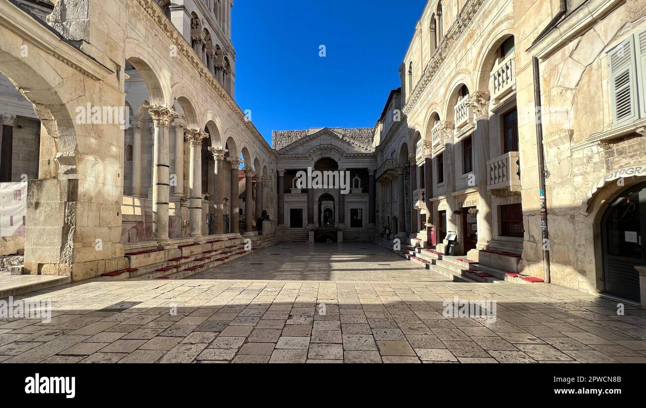 Diocletian's Palace, Peristyle, Roman Catholic Archidiocese of Split ...
