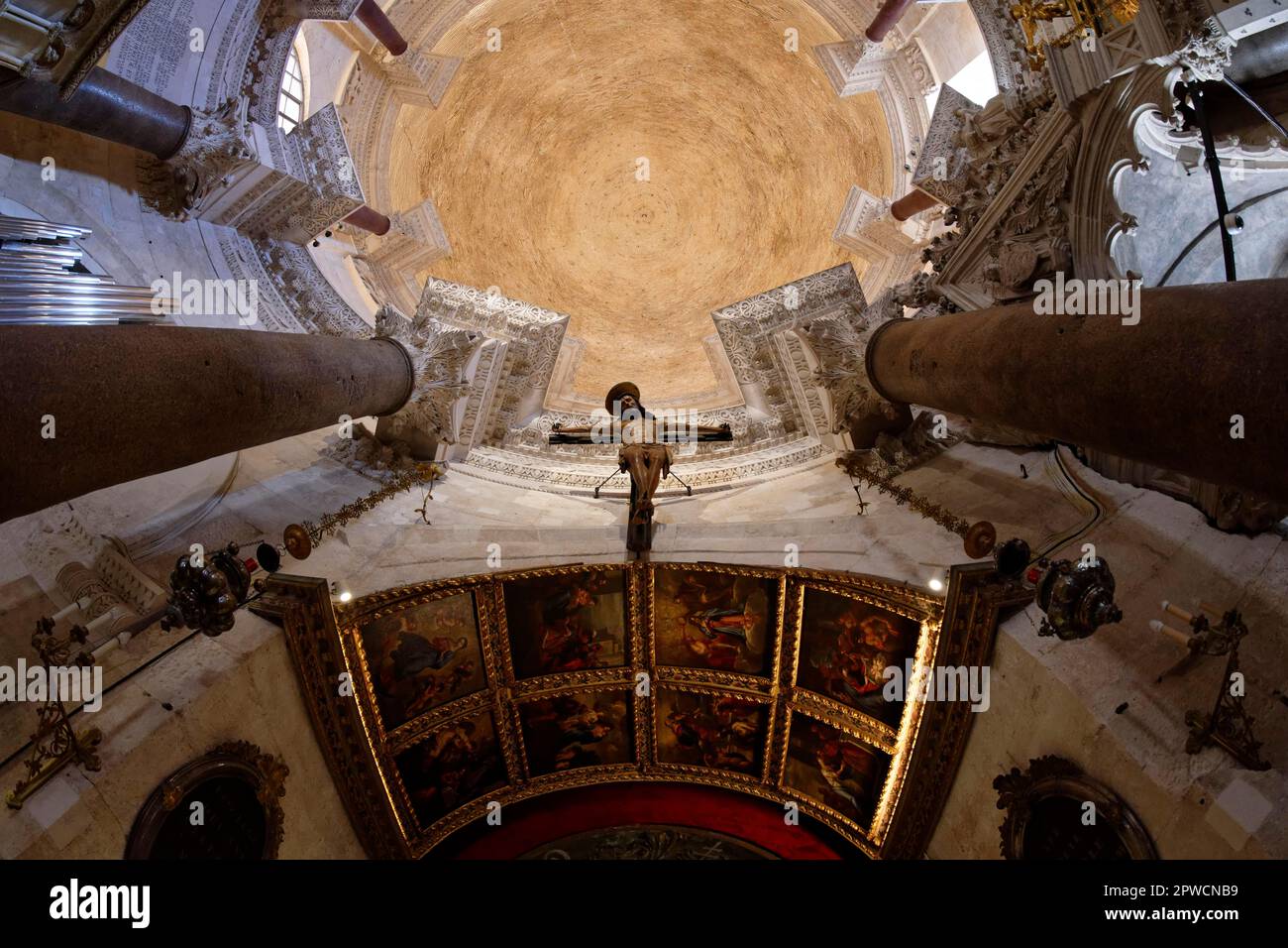 Diocletian's Palace, Sveti Duje Cathedral, interior view, Fisheye ...