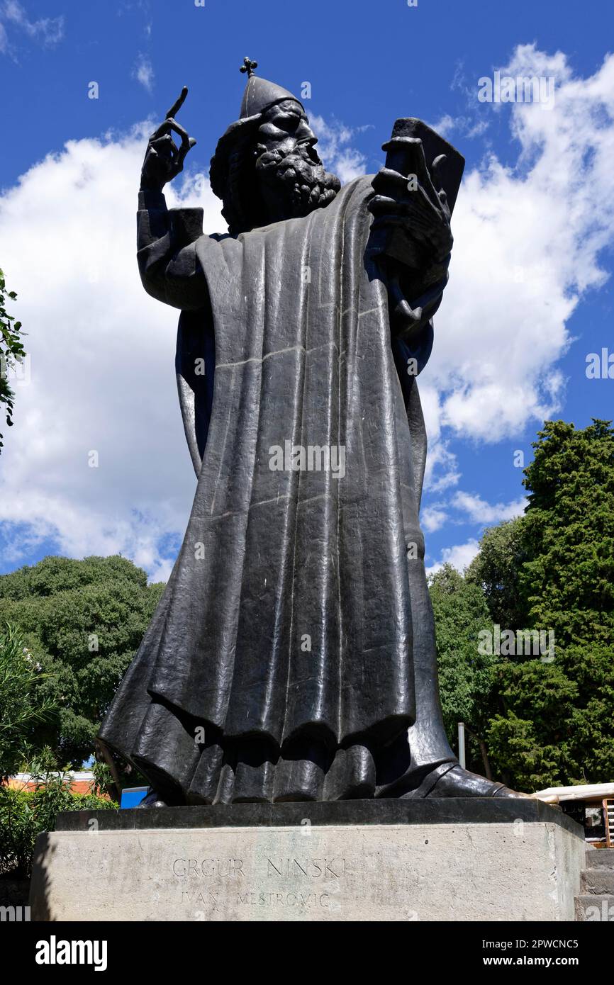 Strossmayerov Park, Statue Grgur Ninski, Roman Catholic Archidiocese of ...