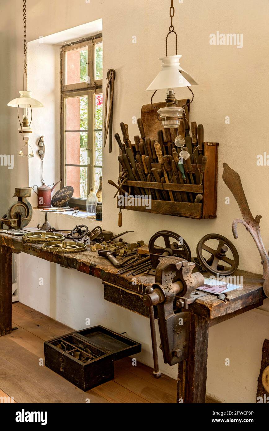 Old workbench old work tools hi-res stock photography and images - Alamy