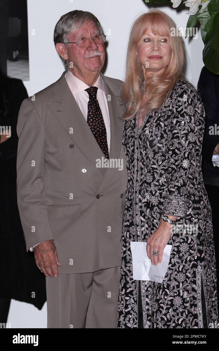 Reg Grundy and Joy Chambers Grundy Australian media mogul Reg Grundy ...