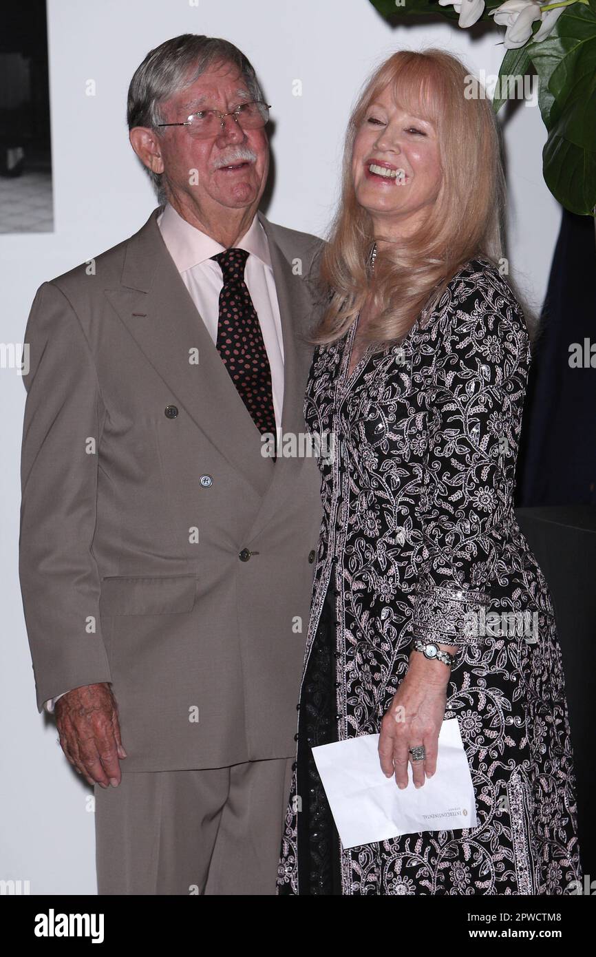 Reg Grundy and Joy Chambers Grundy Australian media mogul Reg Grundy ...