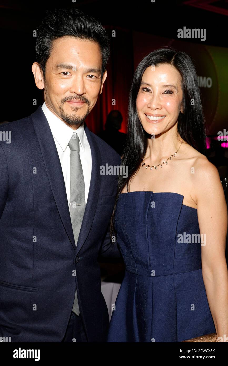 Los Angeles, Ca. 29th Apr, 2023. John Cho and Lisa Ling at Lo Maximo ...