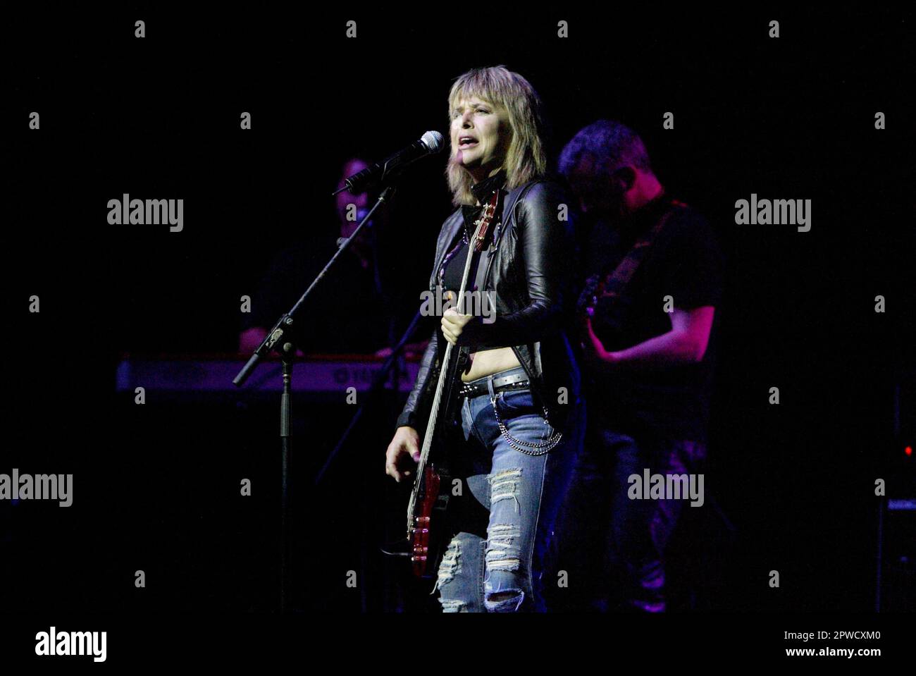 Suzi Quatro performing live in concert at the Enmore Theatre. Sydney ...