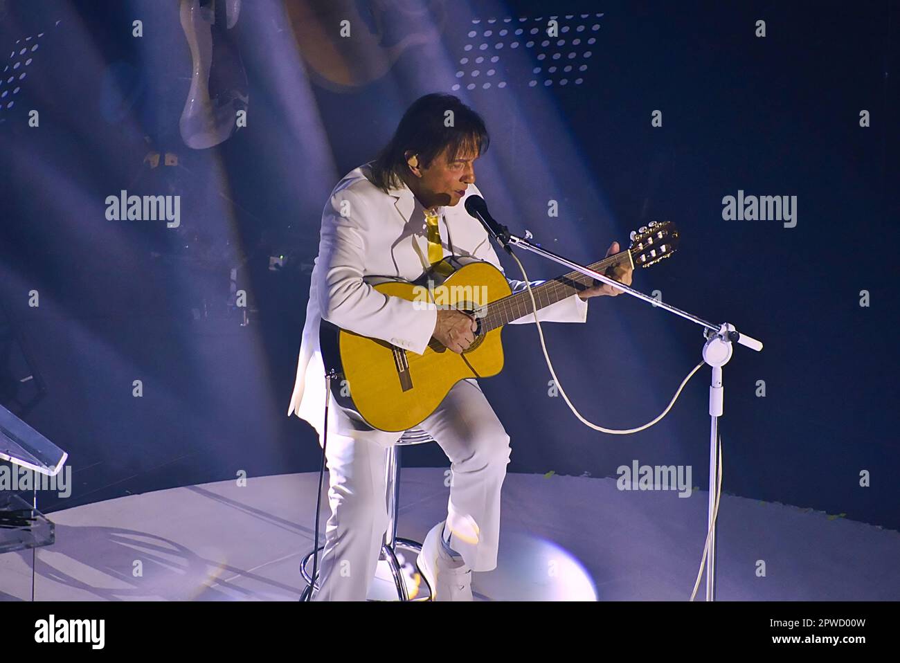 Birthday of roberto carlos hi-res stock photography and images - Alamy