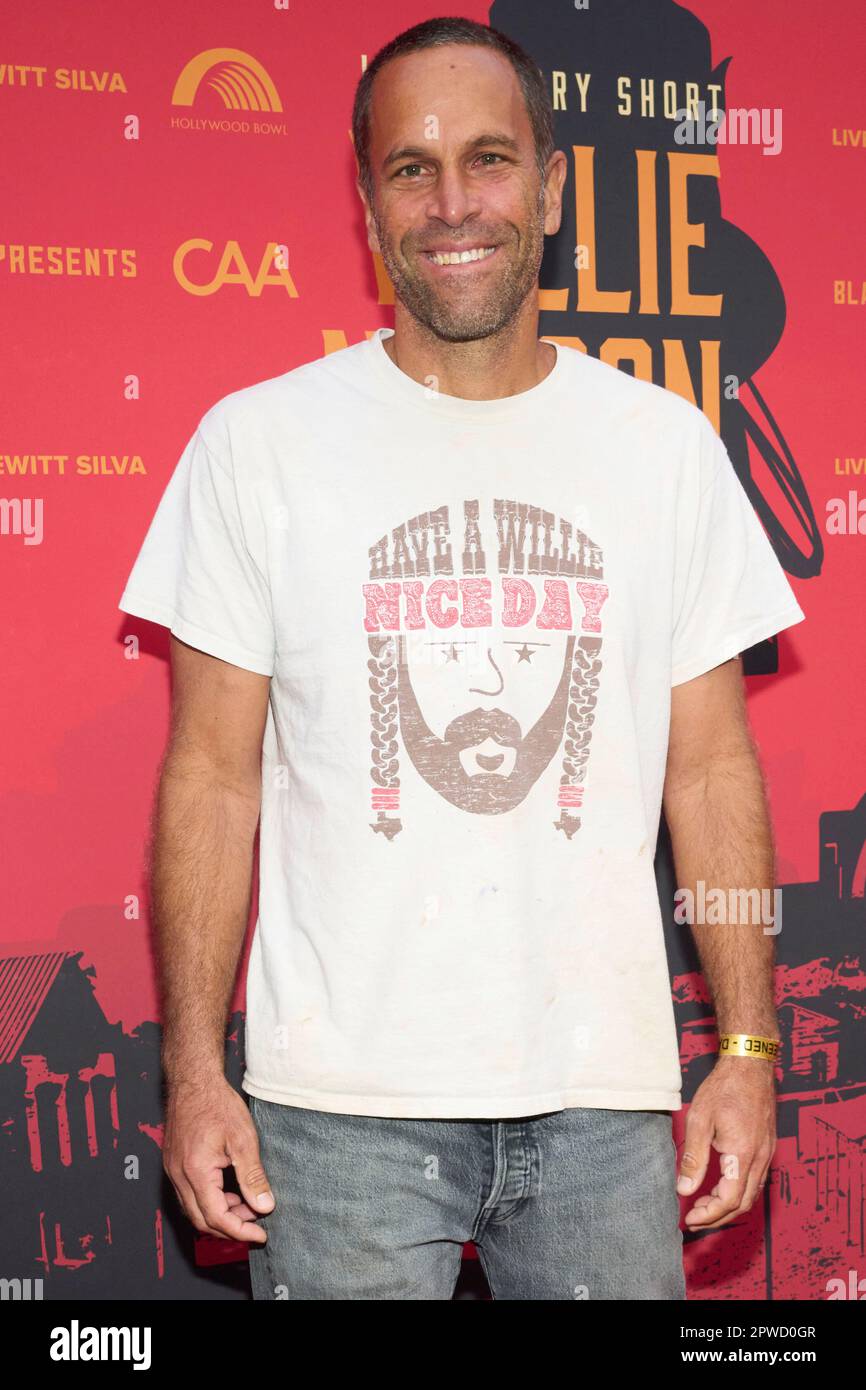 Jack Johnson arrives at Willie Nelson 90, celebrating the singer's 90th ...