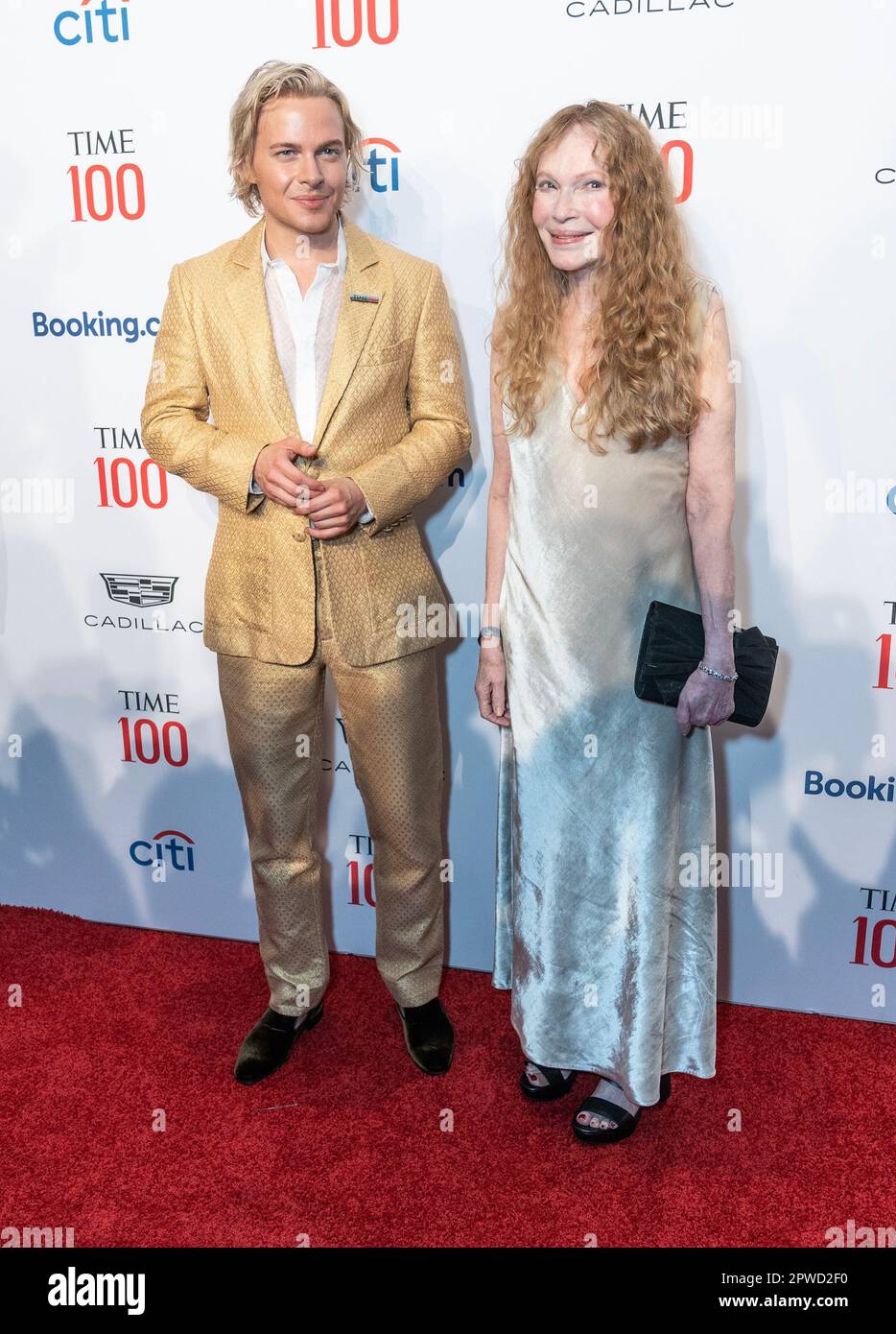 New York, United States. 26th Apr, 2023. Ronan Farrow and Mia Farrow ...