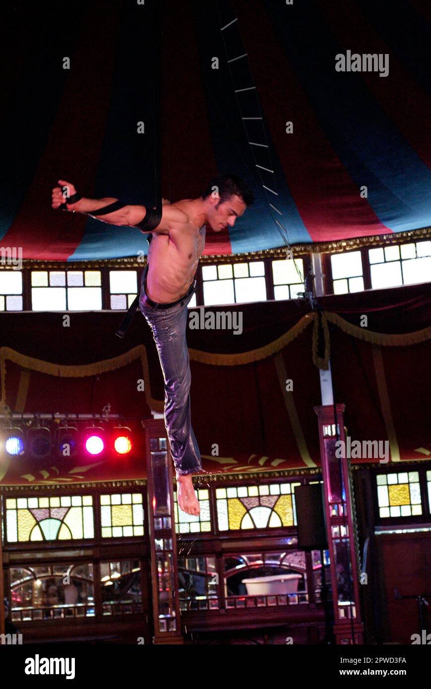 German bathtub acrobat David O’Mer of the La Clique (burlesque cabaret ...