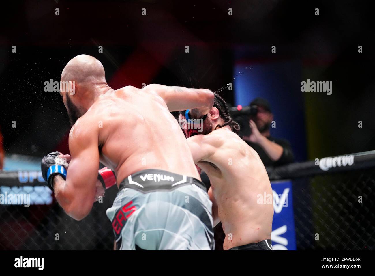 Josh quinlan hi-res stock photography and images - Alamy