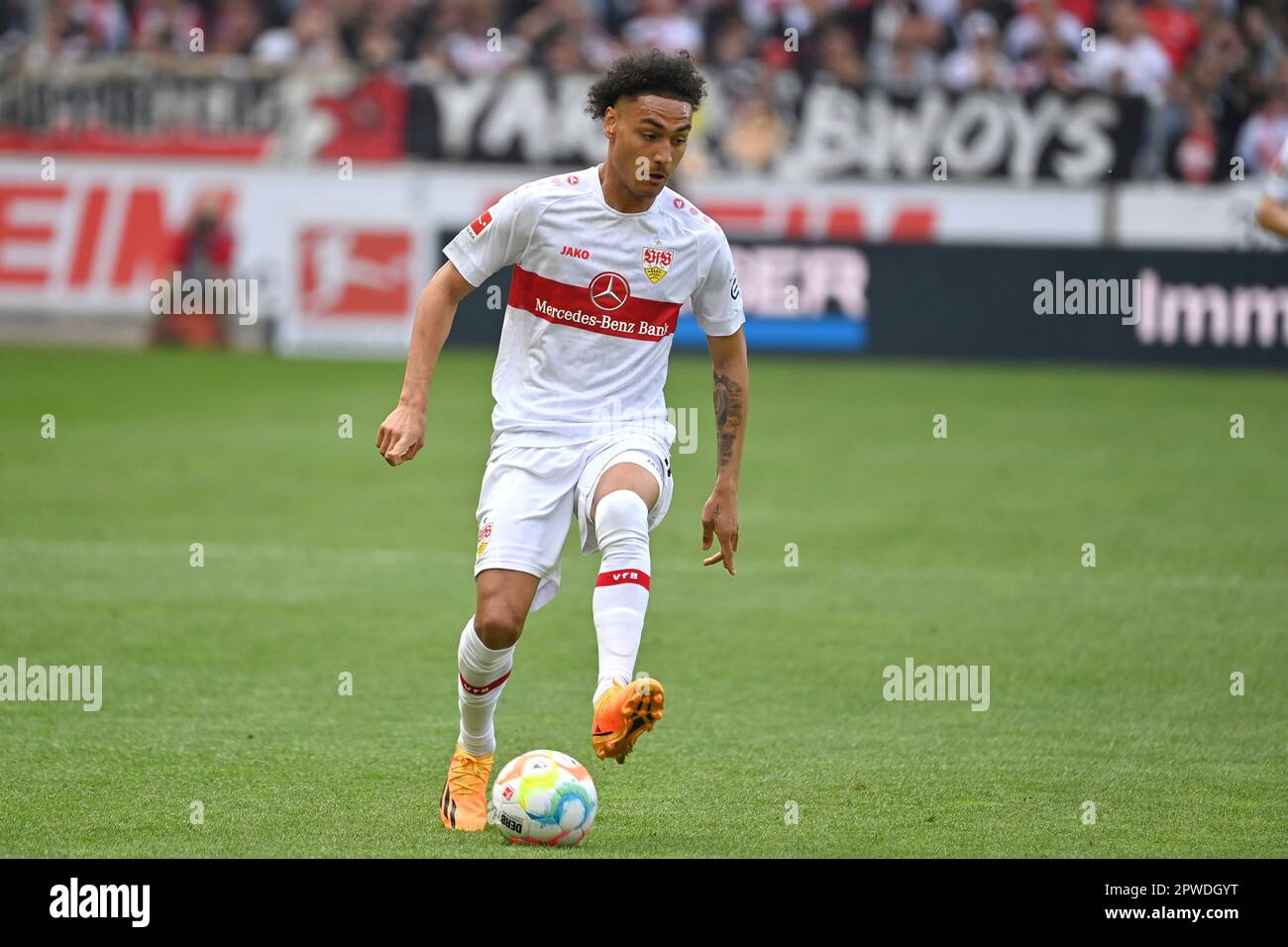 Stuttgart, Deutschland. 29th Apr, 2023. Enzo MILLOT (VFB Stuttgart ...