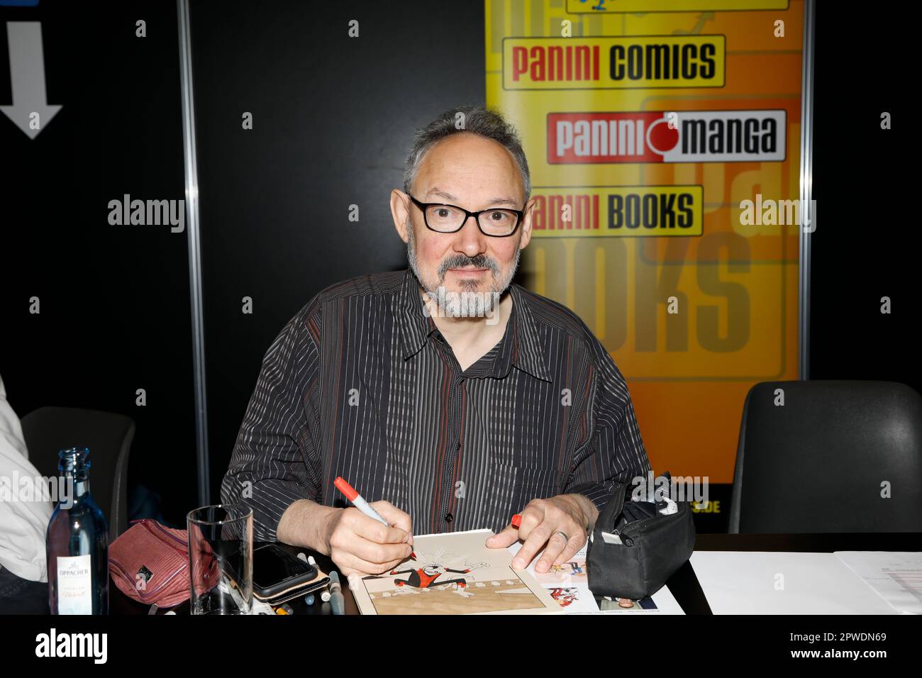 Roger langridge hi-res stock photography and images - Alamy