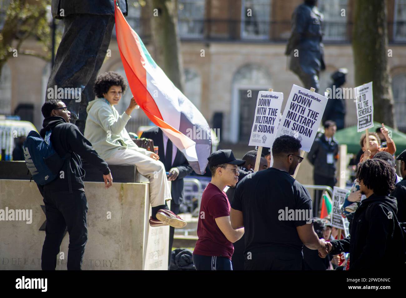 The Sudanese Revolutionary Movement protests call for the cessation of ...
