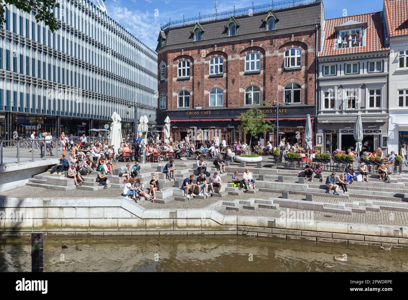 People sitting in popular Vadestedet in bars, cafes and restaurants on ...