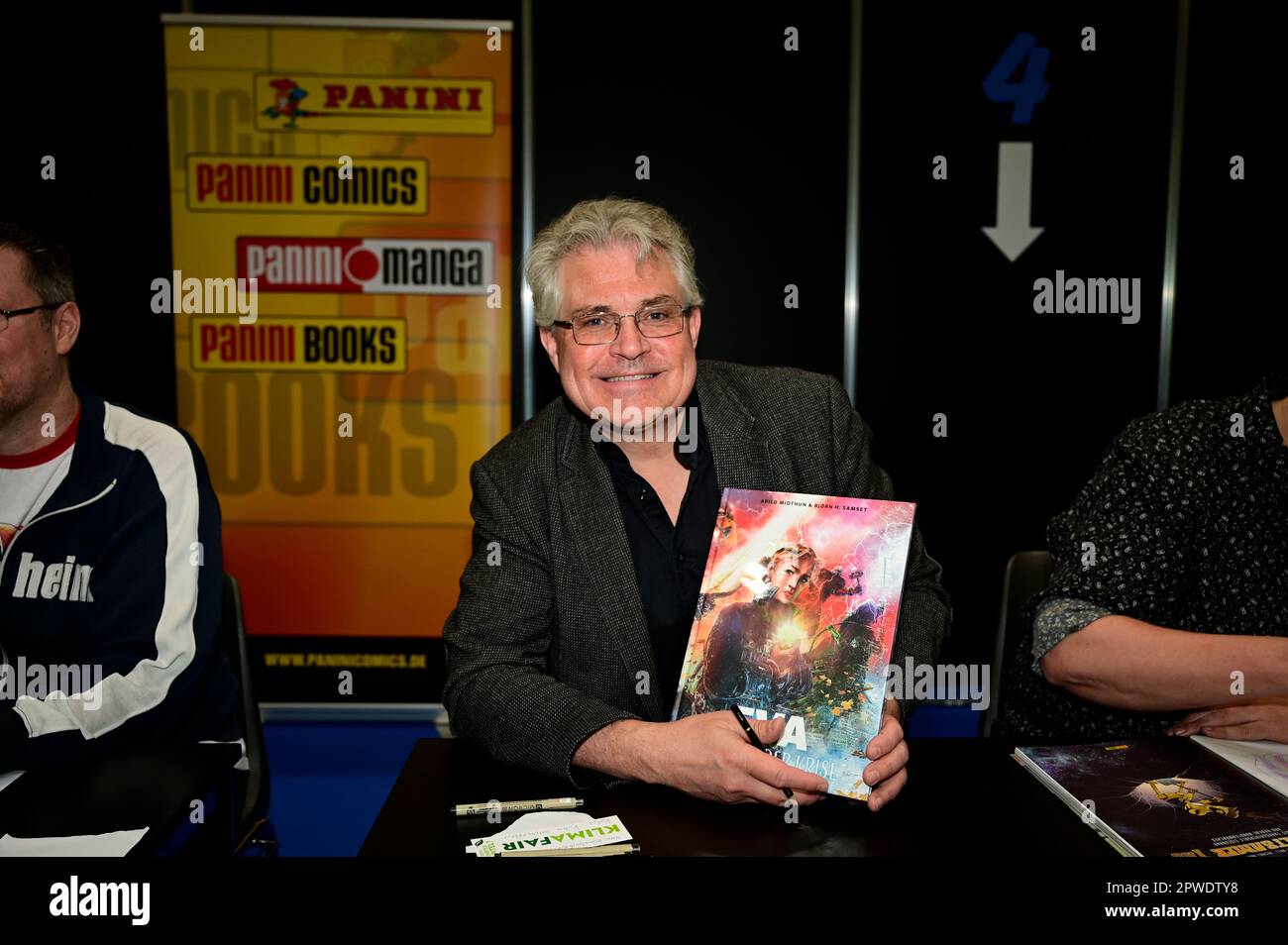 Arild Midthun bei der Panini Signierstunde bei der Manga-Comic-Con auf ...