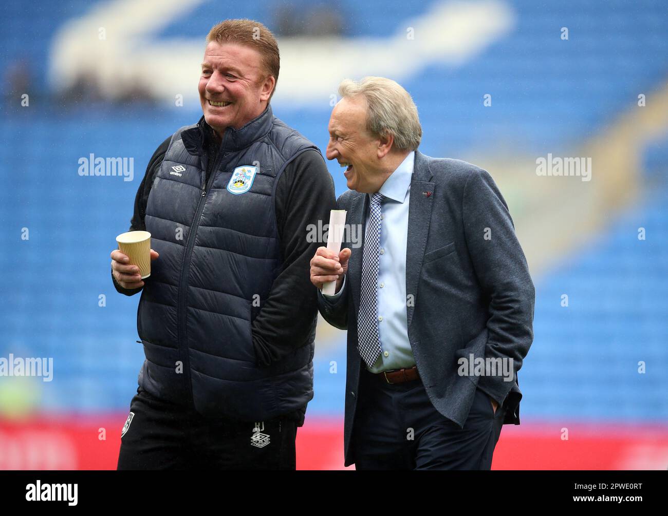 Huddersfield assistant manager ronnie jepson hi-res stock photography ...