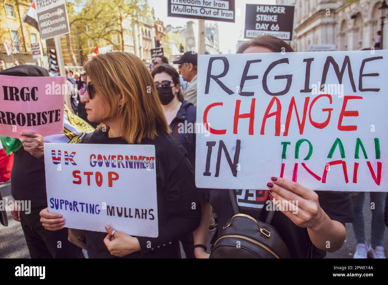 Iran regime change protest london hi-res stock photography and images ...