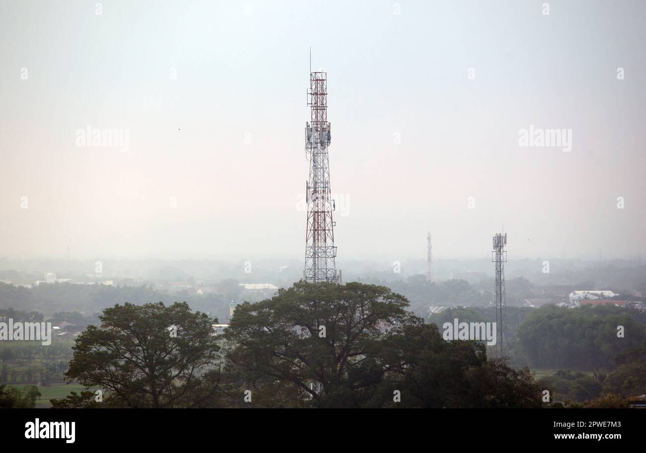 Digital infrastructure 5g hi-res stock photography and images - Alamy