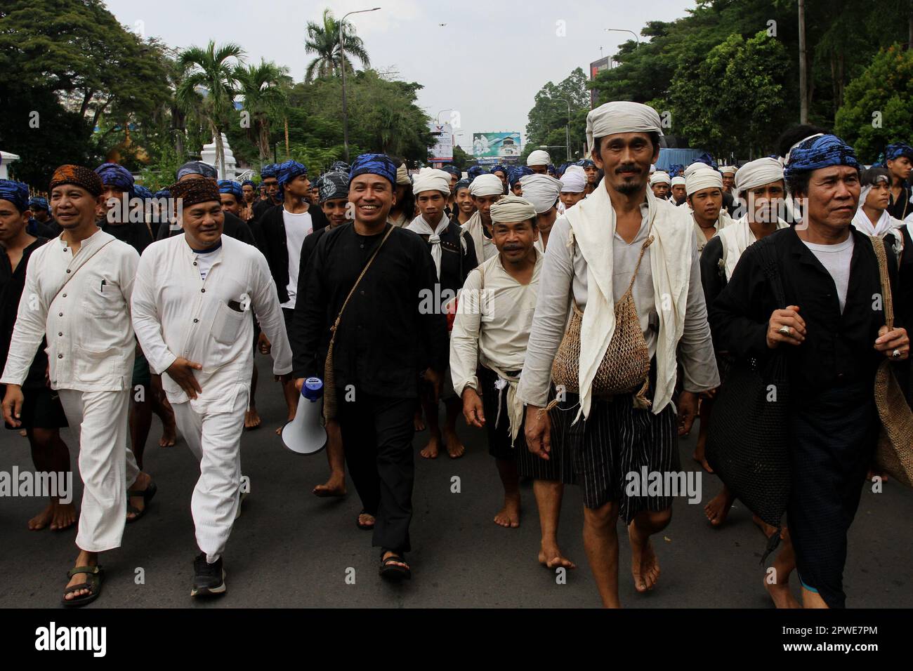Serang, Indonesia. 29th Apr, 2023. Baduy people participate in a series ...