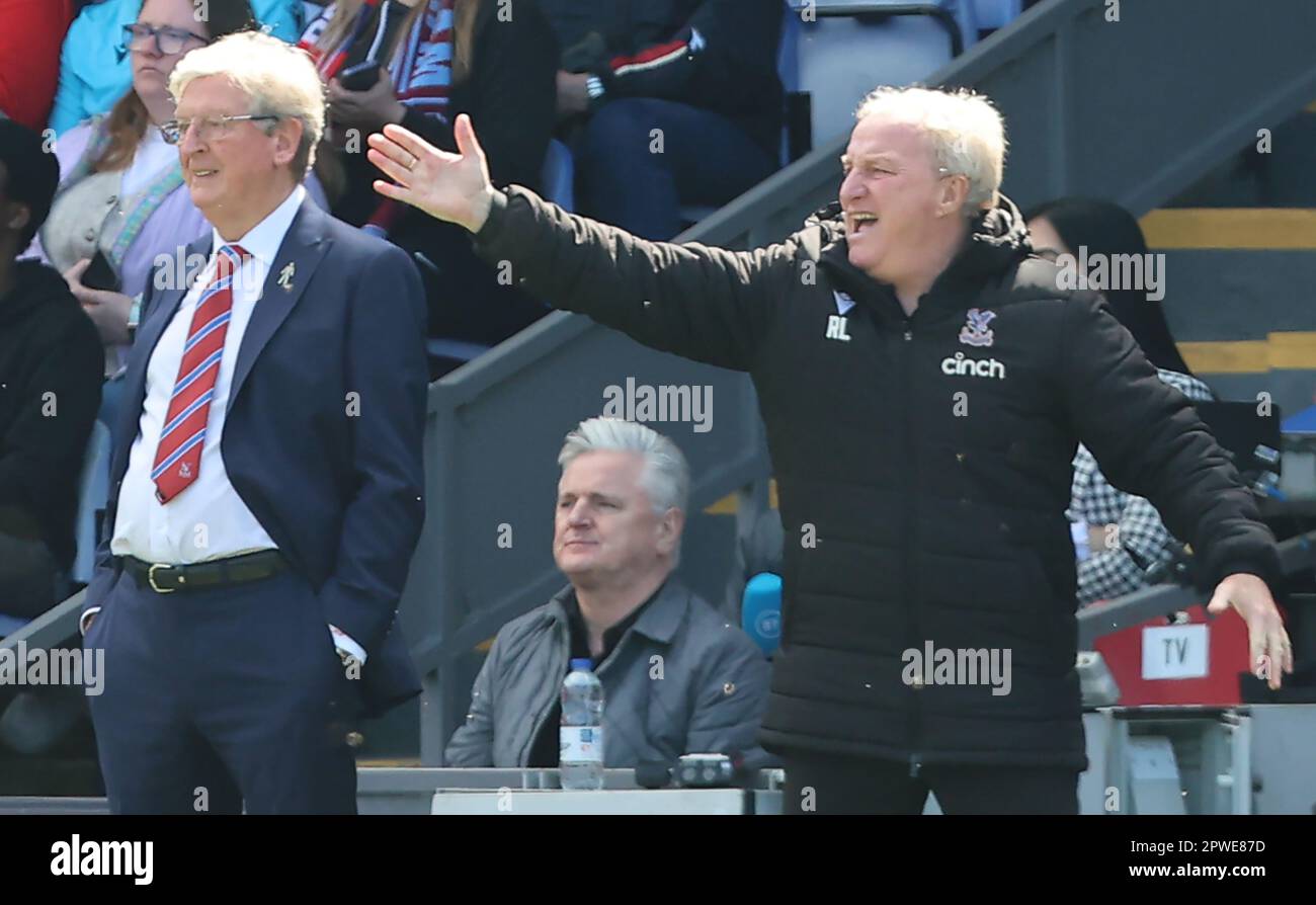 L-R Crystal Palace manager Roy Hodgson and First team coach Ray ...