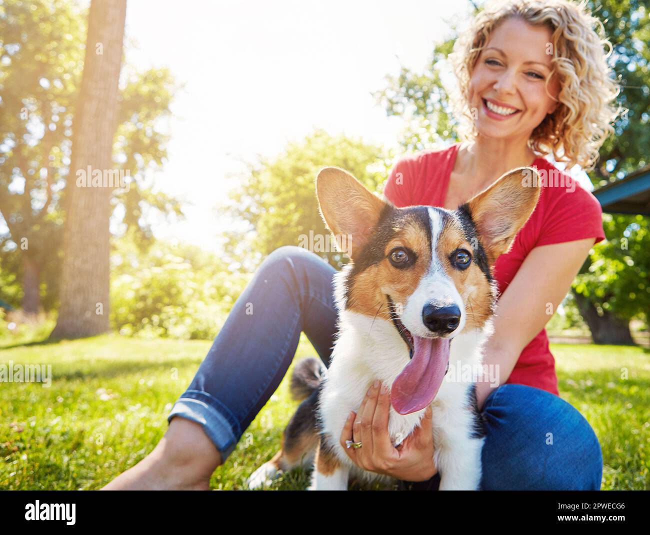 Woman loves dog hi-res stock photography and images - Alamy