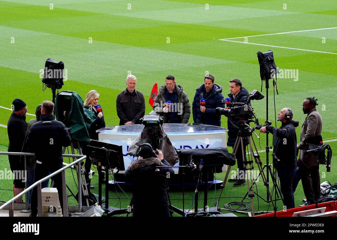 Sky Sports presenter Kelly Cates and pundits Graeme Souness, Robbie ...
