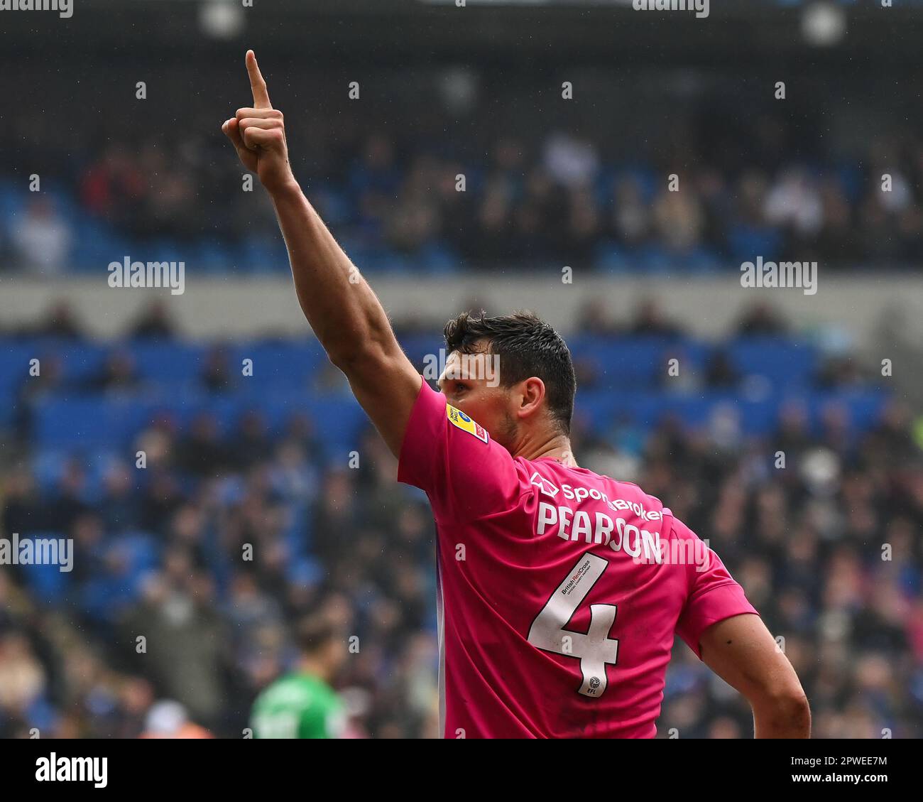 Matty Pearson #4 of Huddersfield Town celebrates his goal to make it 0 ...