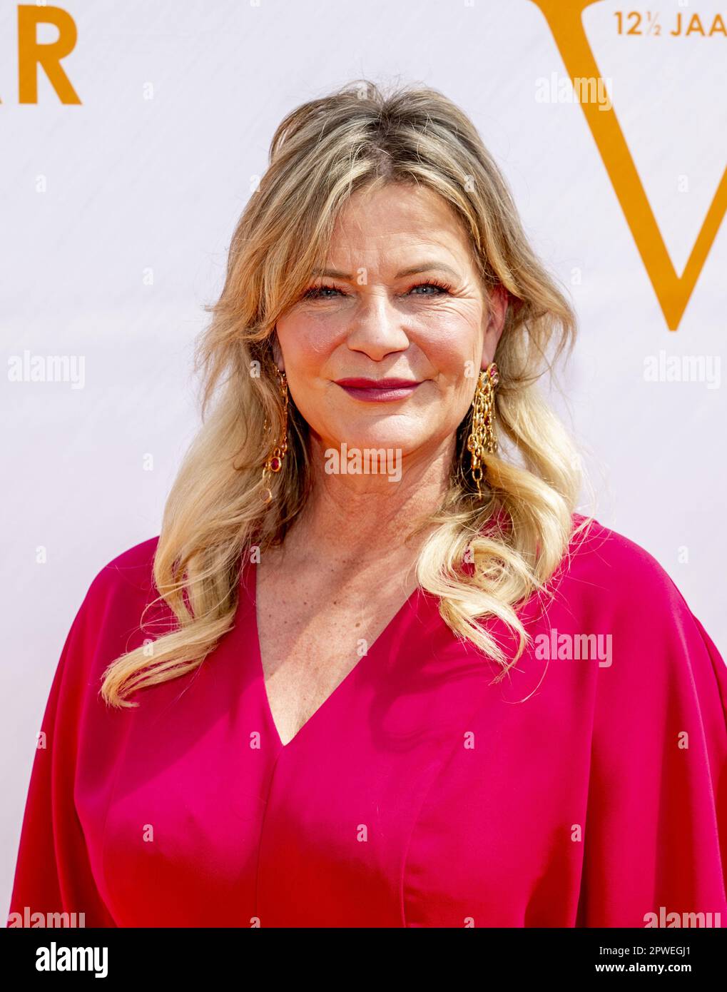 VALKENBURG - Justine Marcella on the orange carpet for the musical ...