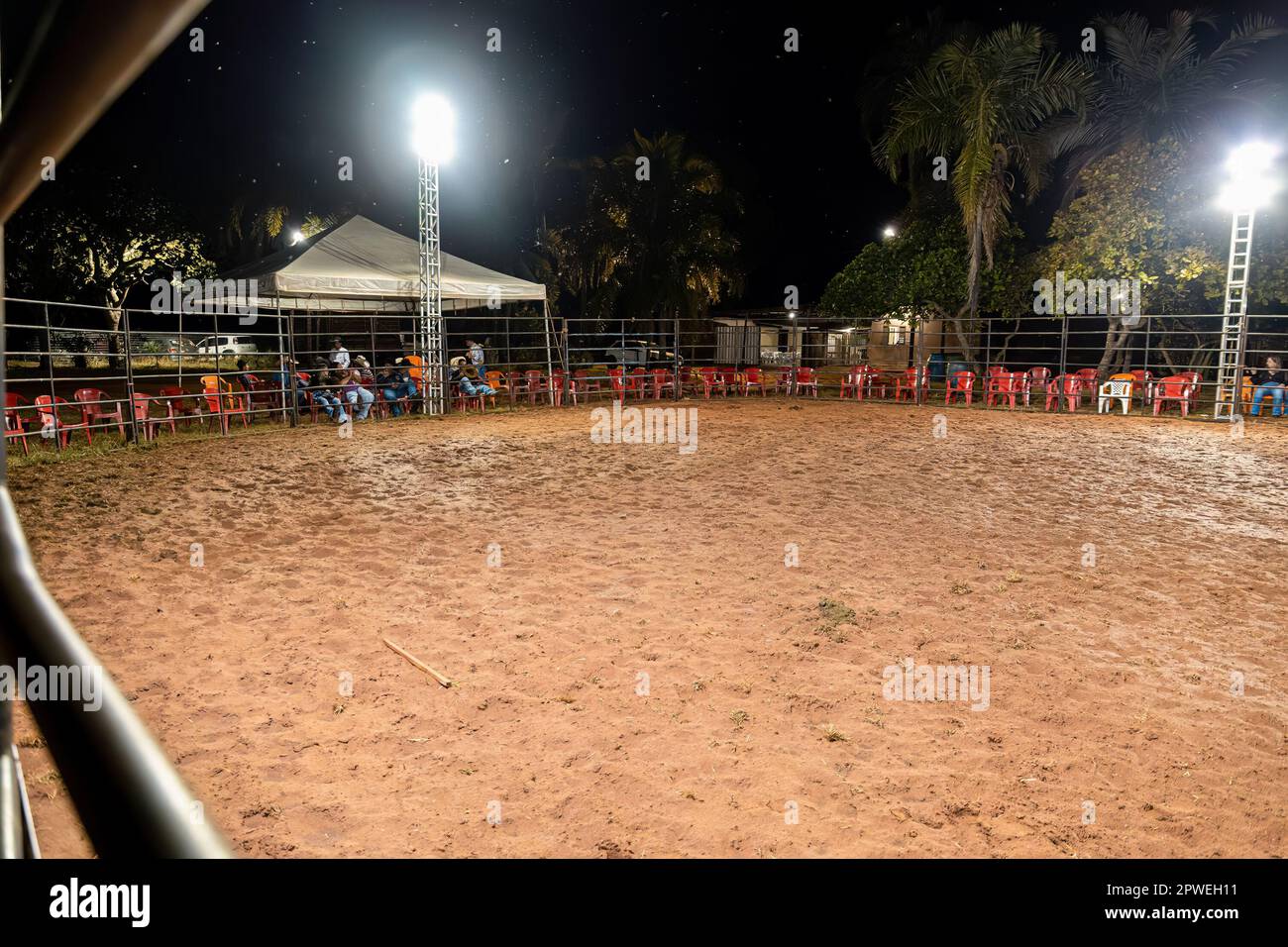 Small outdoor entertainment arena hi-res stock photography and images ...