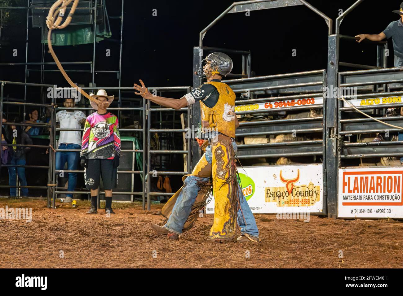 Itaja, Goias, Brazil - 04 21 2023: rodeo rider standing in the arena ...