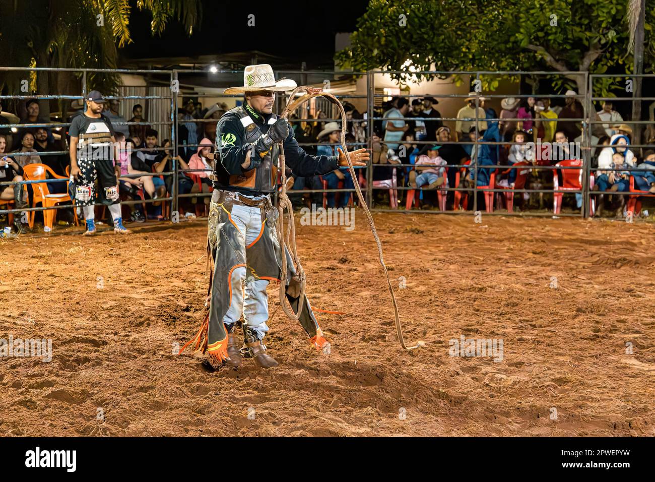 Itaja, Goias, Brazil - 04 21 2023: rodeo rider standing in the arena ...