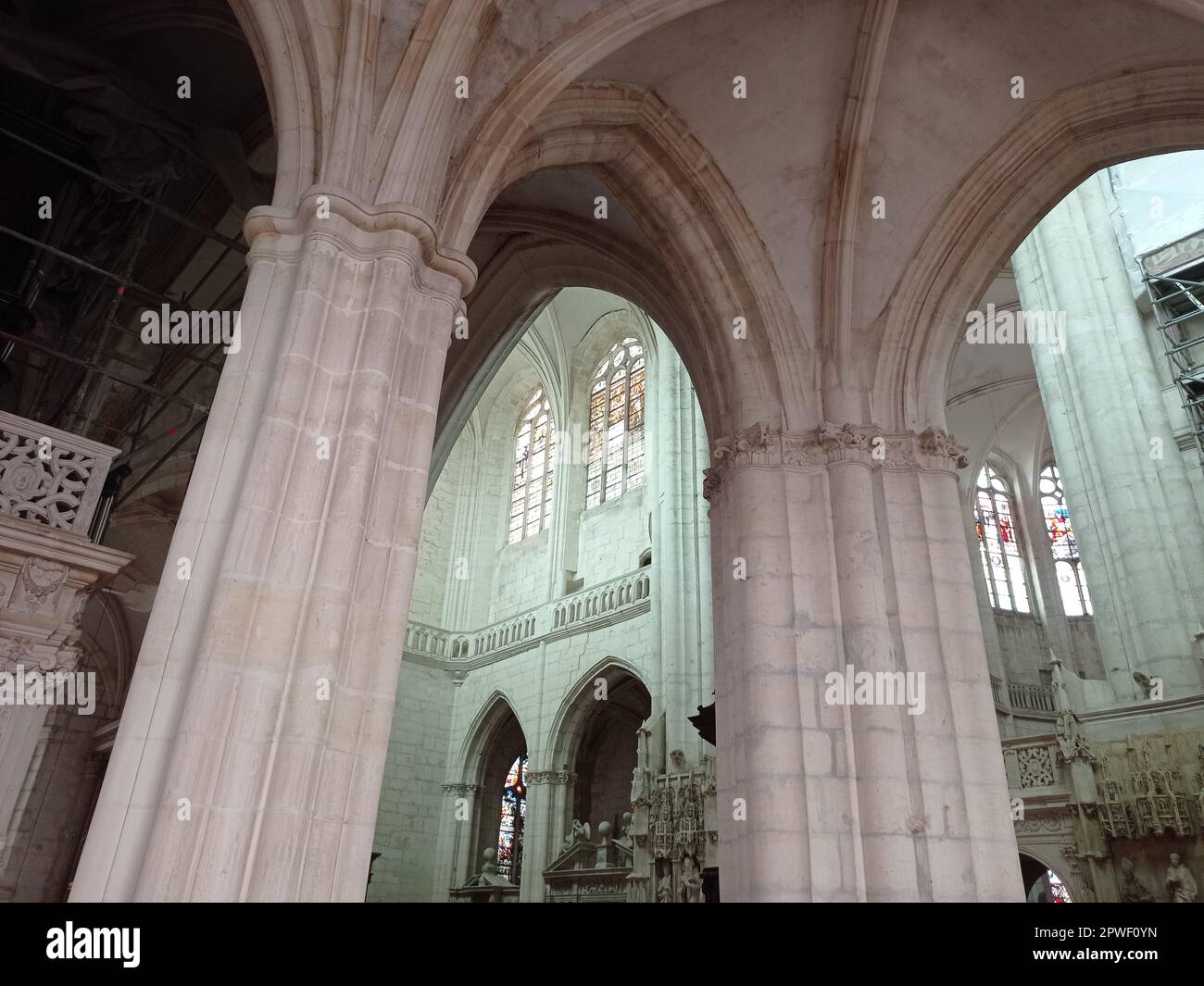 Église Saint Florentin à Saint Florentin, Yonne, France, avril 2023 ...
