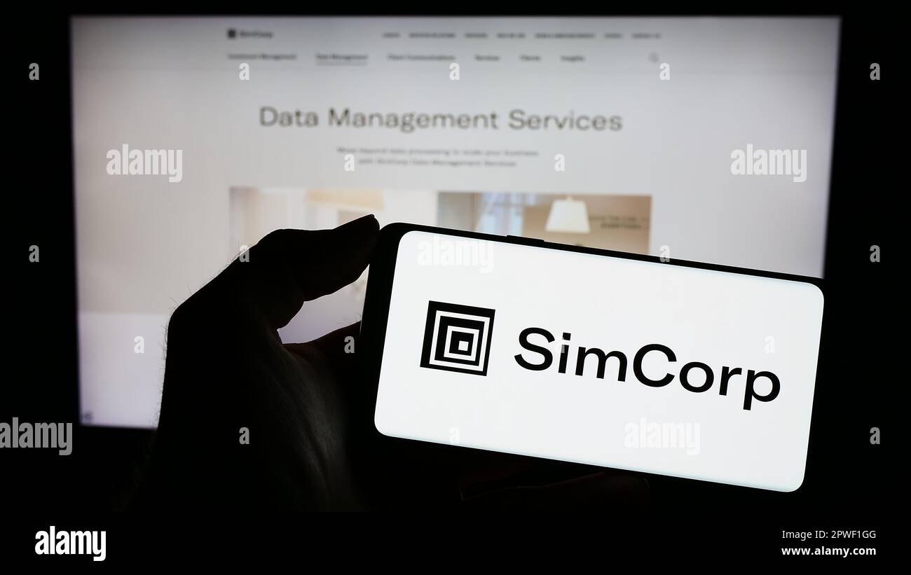 Simcorp logo hi-res stock photography and images - Alamy