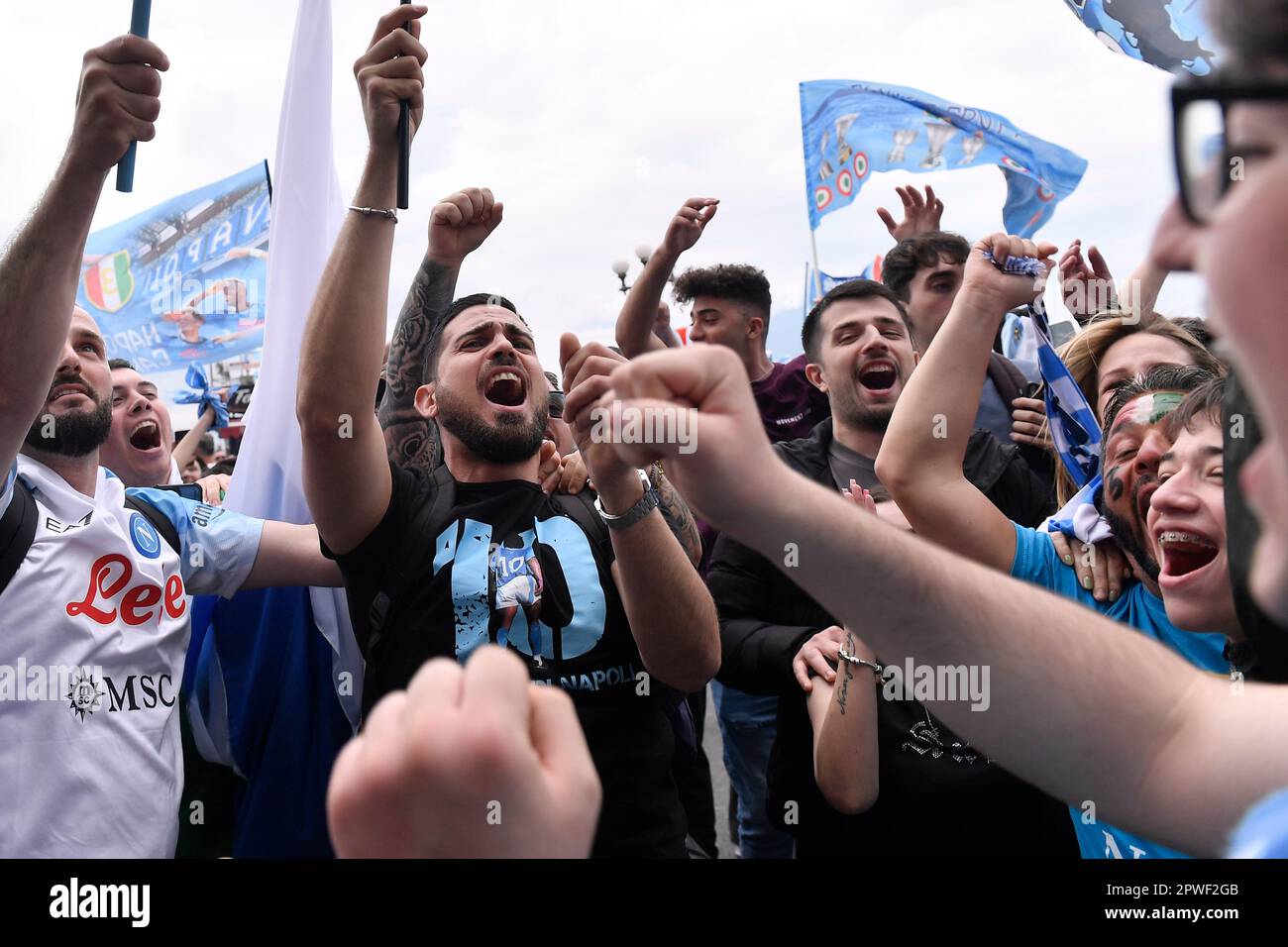 Naples, Italy. 30th Apr, 2023. SSC Napoli fans celebrate during the ...