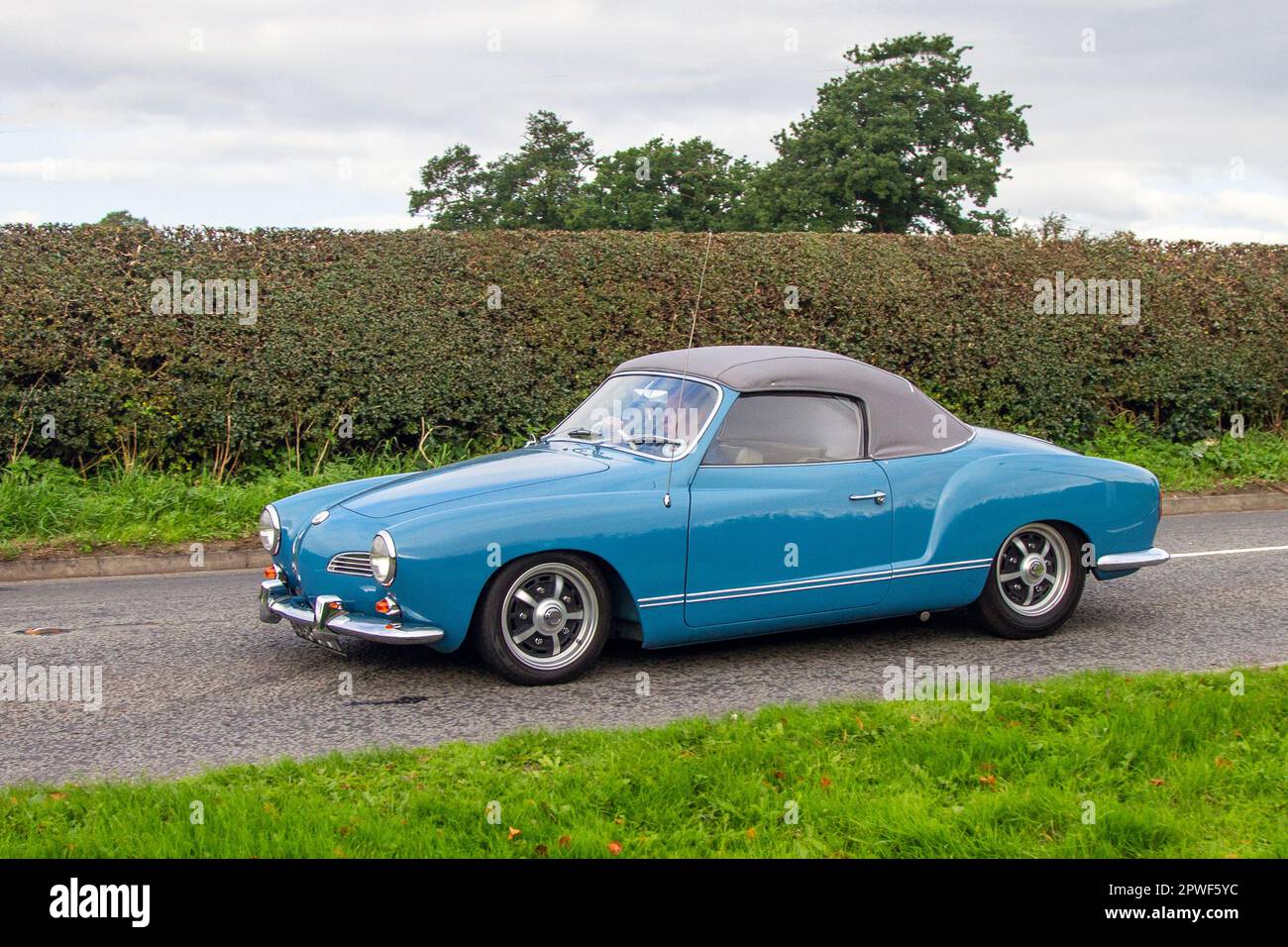 1963 60s sixties VW Volkswagen Karmann Ghia Grey Car Petrol 1192 cc ...