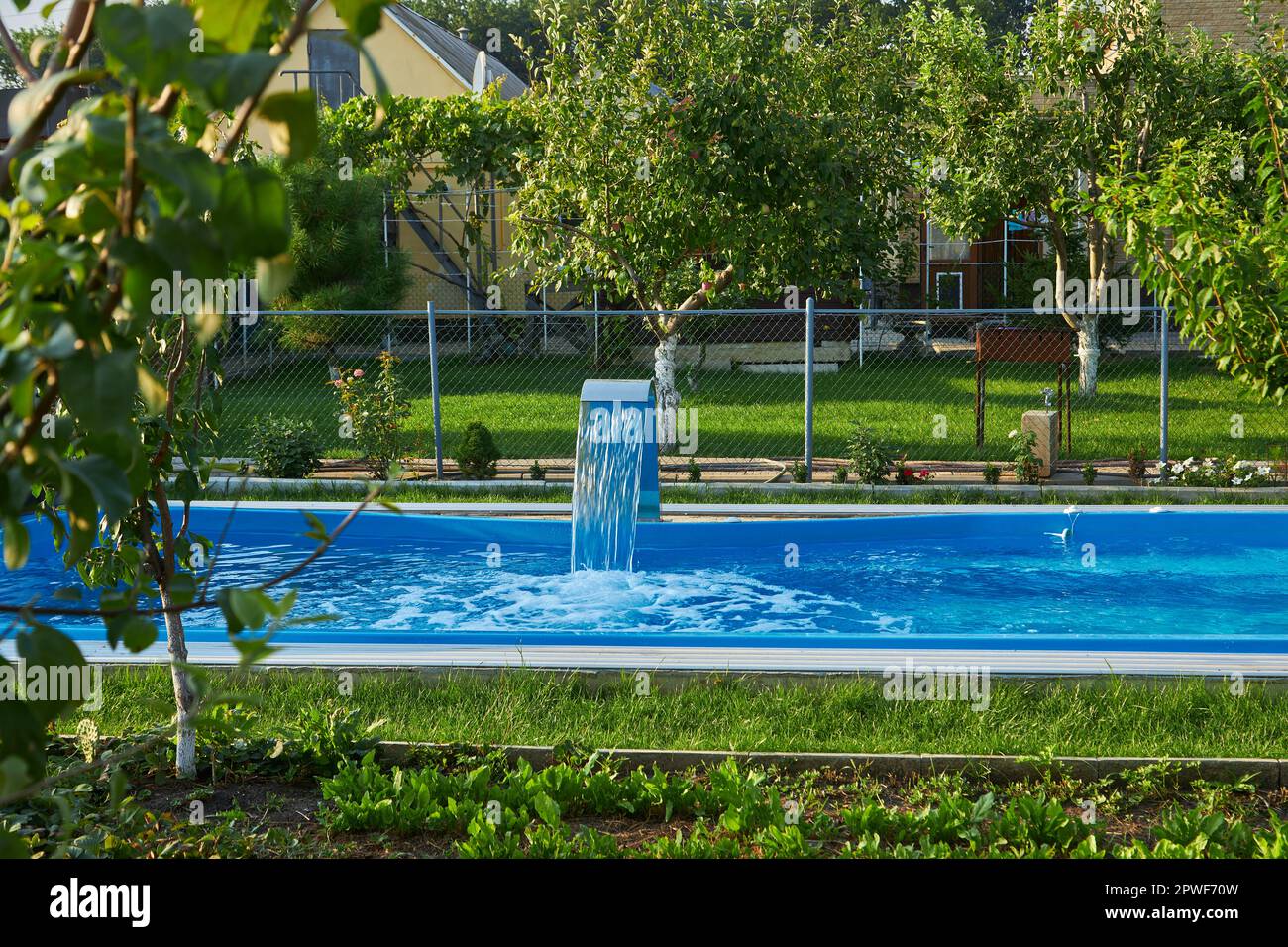 Gorgeous Style Summer Setting with Crystal Clear Swimming Pool ...