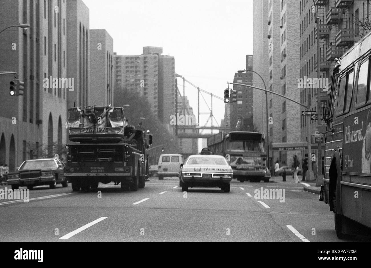 Car new york 1977 hi-res stock photography and images - Alamy