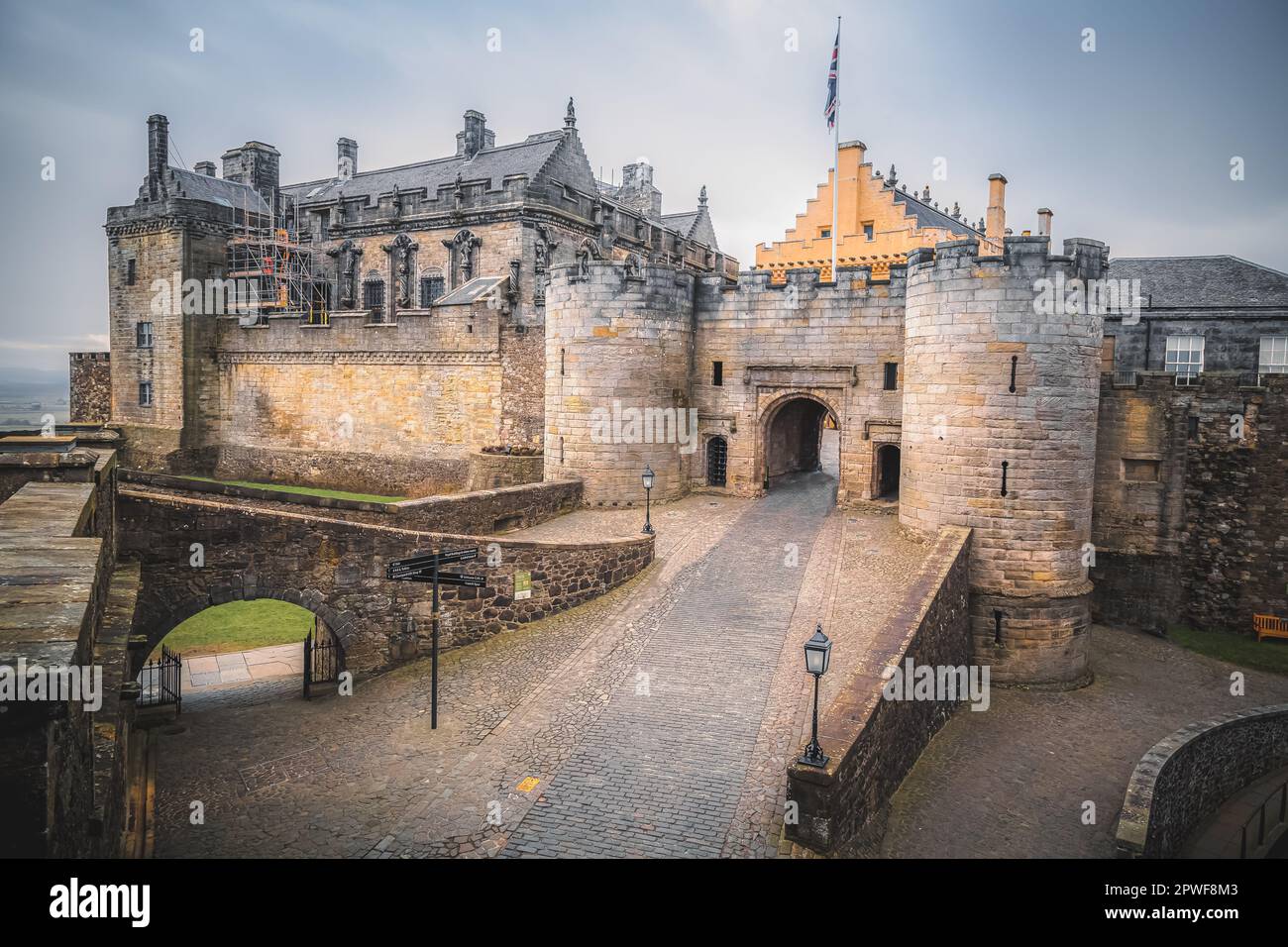 Castle medieval gate atmospheric hi-res stock photography and images ...