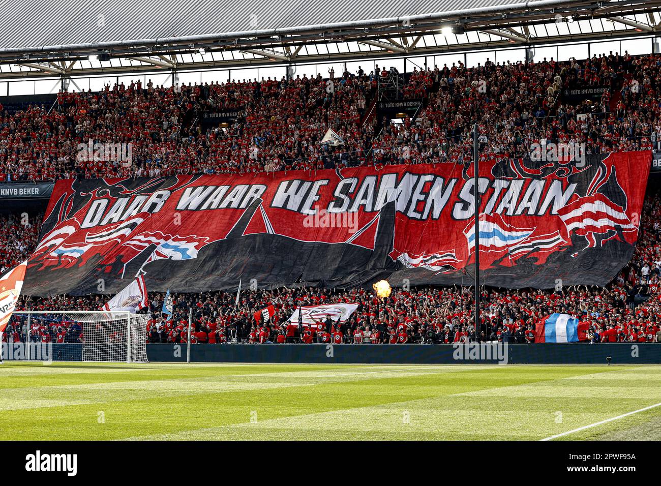 Feyenoord psv flag hi-res stock photography and images - Alamy