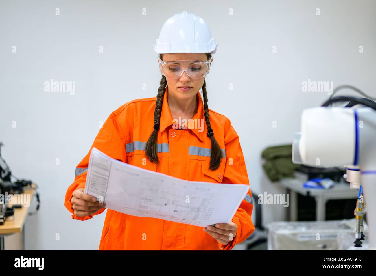 Mechanical training program hi-res stock photography and images - Alamy