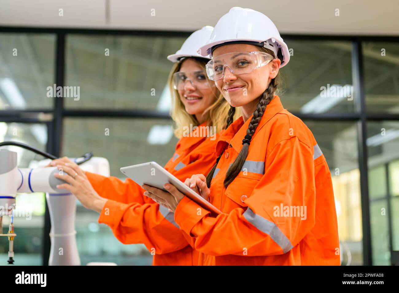 Engineer technician checking and operating in training program Stock ...