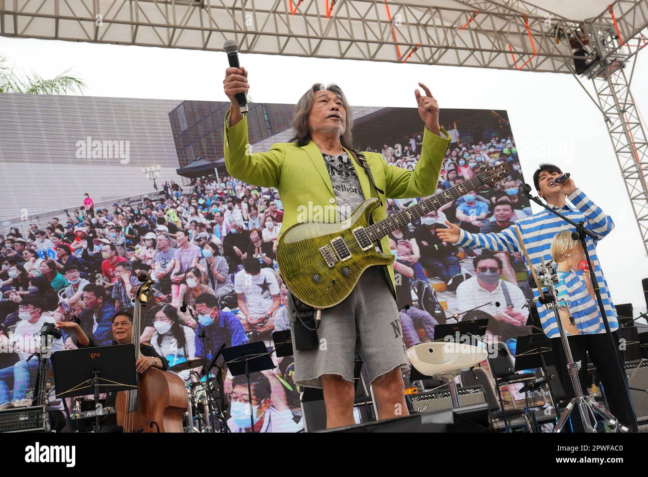 Danny summer hi-res stock photography and images - Alamy