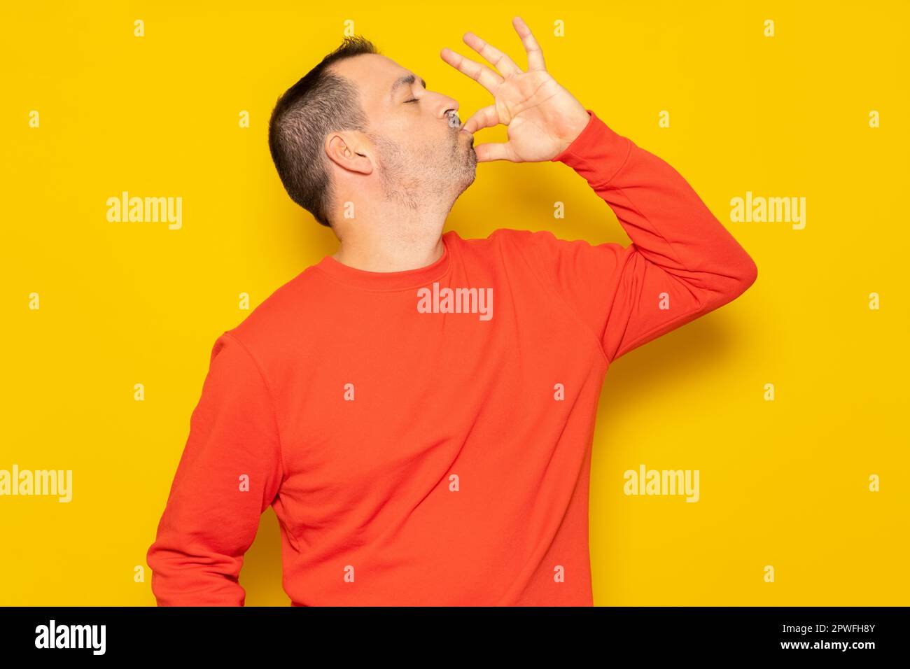 Delectable finish hi-res stock photography and images - Alamy