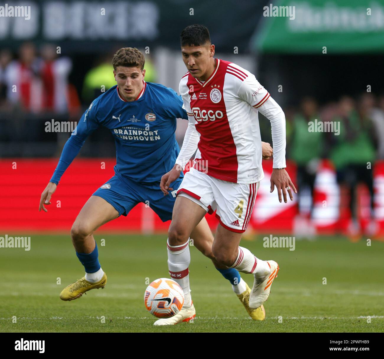 ROTTERDAM - (lr) Guus Til of PSV Eindhoven, Edson Alvarez of Ajax ...