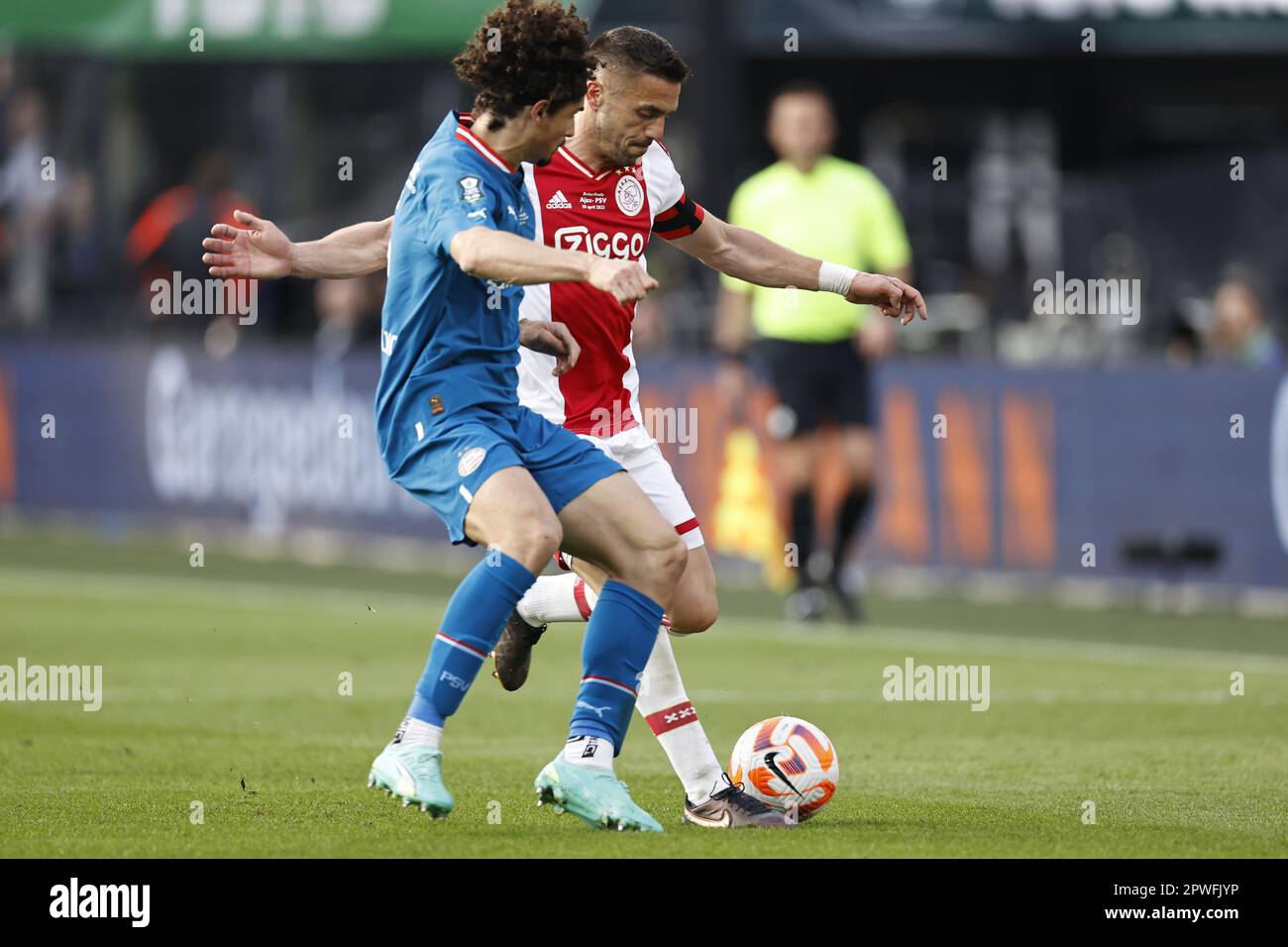 ROTTERDAM - (lr) Andre Ramalho of PSV Eindhoven, Dusan Tadic of Ajax during the TOTO KNVB Cup ...